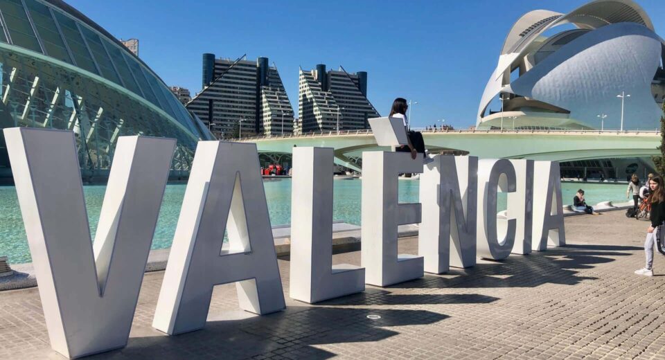 ¿Dónde vive la gente adinerada en Valencia? - ValenciaxDescubrir